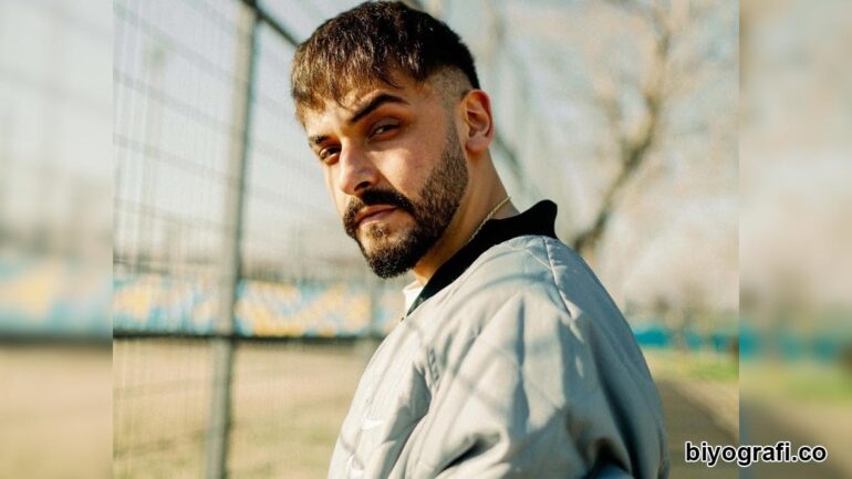 Sefo şarkıları ⭐ hakkında bilgi edinin! ⭐ Biyografi.co