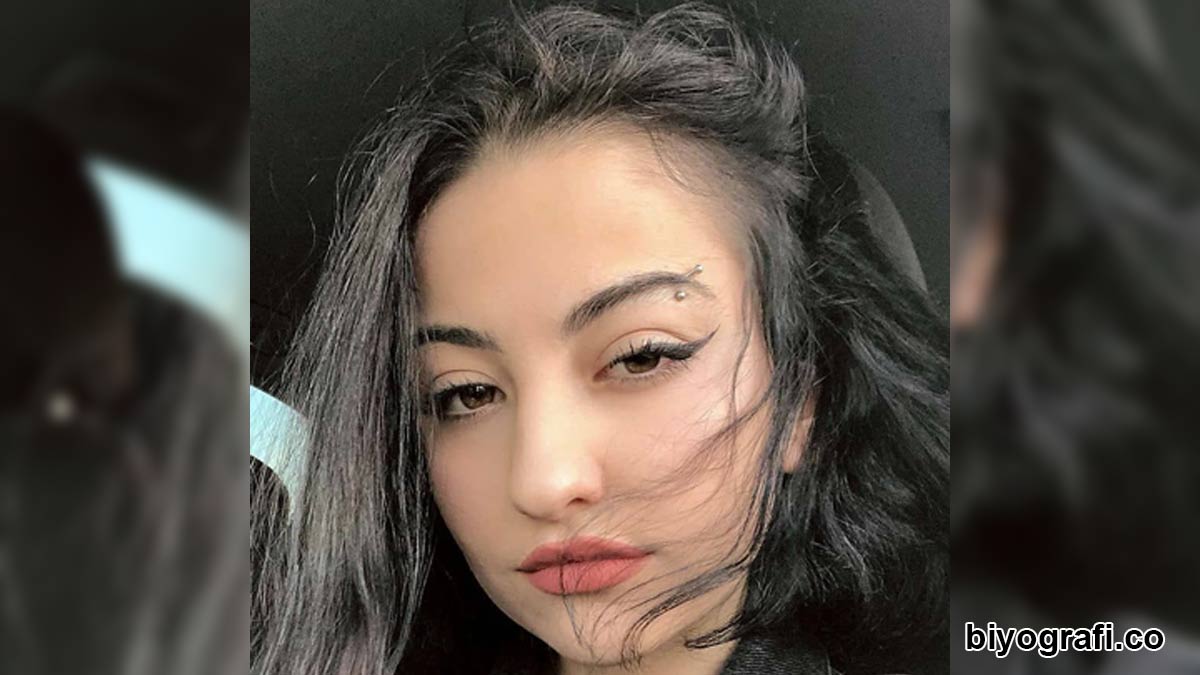 Zeynep Buse Korkmaz ️ Kimdir, Boyu, Kaç Yaşında, Nereli Biyografi.co