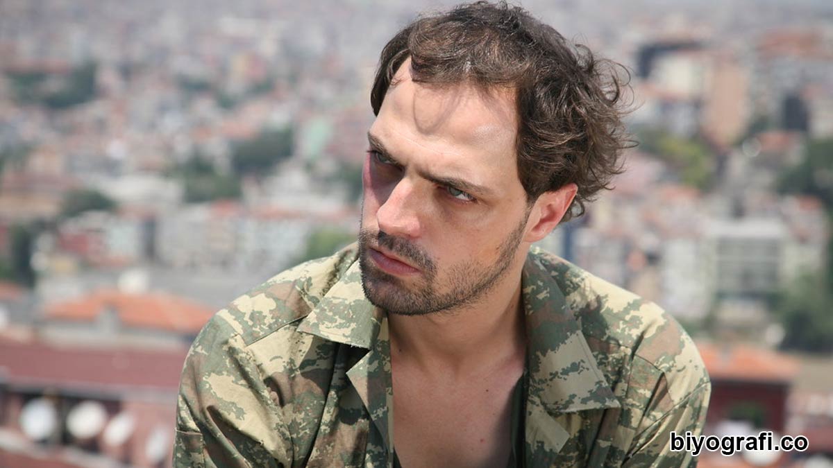 Ertan Saban Kimdir, Boyu, Kaç Yaşında, Nereli Biyografi.co