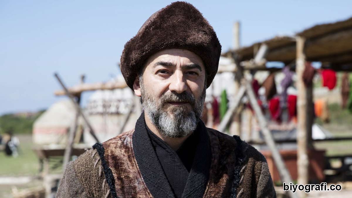 Ayberk Pekcan hangi dizilerde oynadı ⭐ hakkında bilgi edinin! ⭐ ...