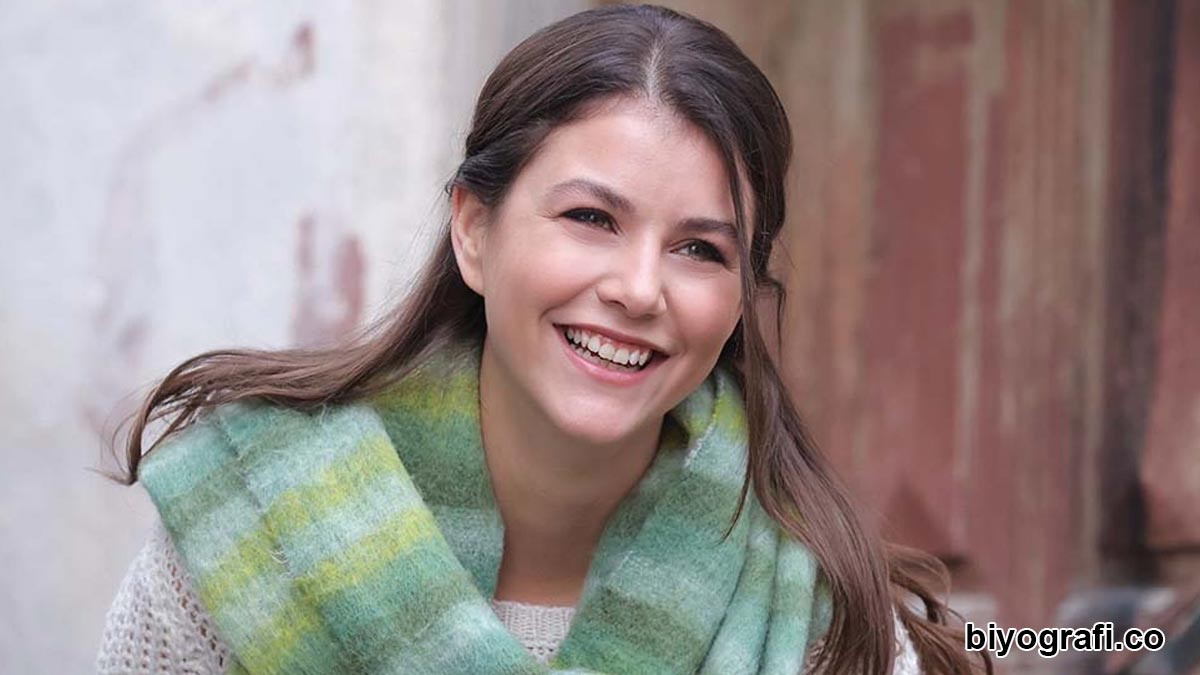 Melis Sevinç Kimdir, Boyu, Kaç Yaşında, Nereli Biyografi.co