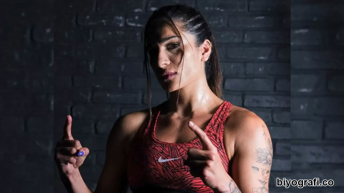 Dilşah Kurt kimdir ⭐ hakkında bilgi edinin! ⭐ Biyografi.co