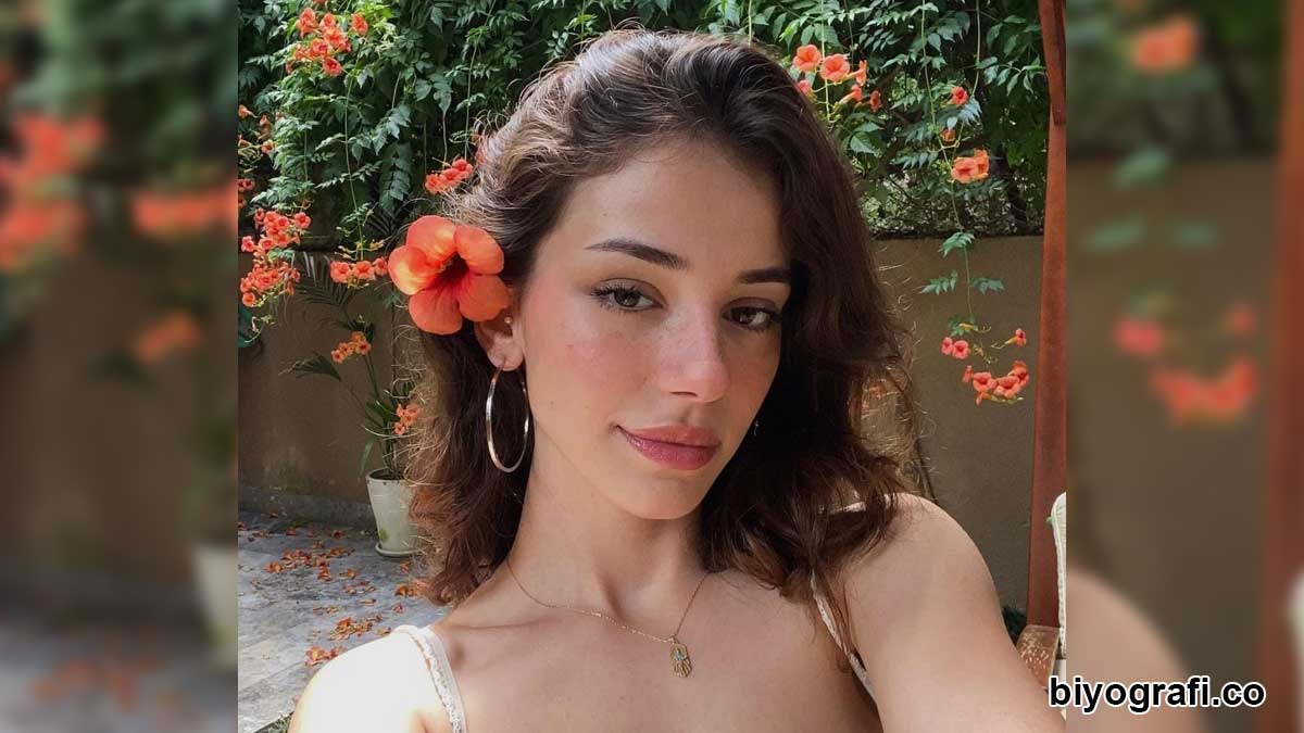 Ebrar Karabakan Kimdir, Boyu, Kaç Yaşında, Nereli Biyografi.co