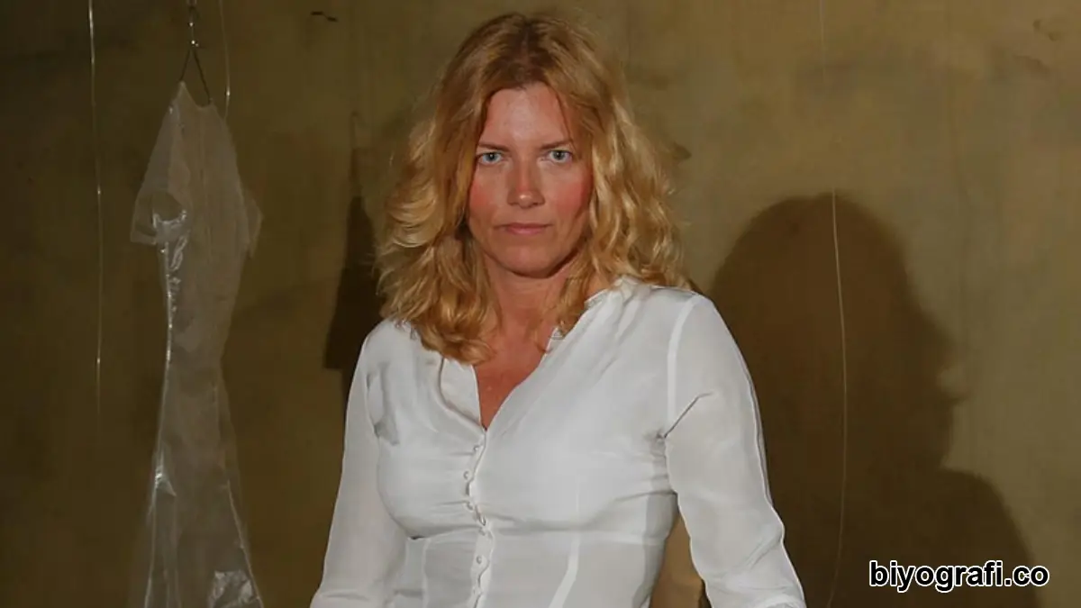 Biricik Suden Kimdir, Boyu, Kaç Yaşında, Nereli Biyografi.co